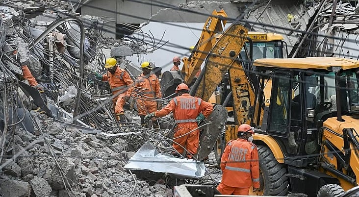 Delhi's Saidulajab building collapse probe finds Rs 1.8 crore deal for ...