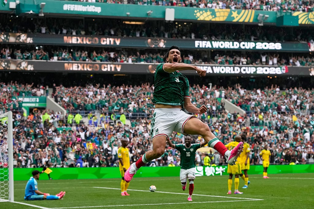 Mexico 2-0 South Africa: Hosts Make Roaring Start to Record 48-Team ...