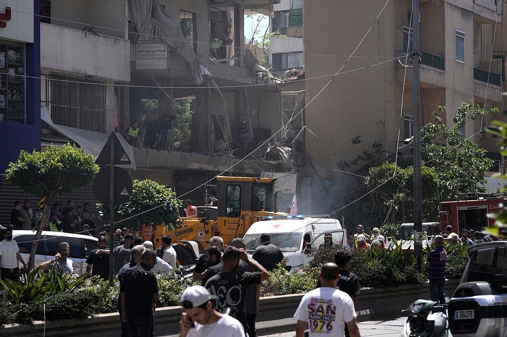 Israeli military strikes Beirut suburbs ahead of anticipated US-Iran deal