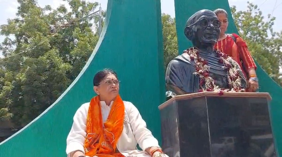 Gujarat BJP celebration marred by MLA revolt as internal rift bursts ...