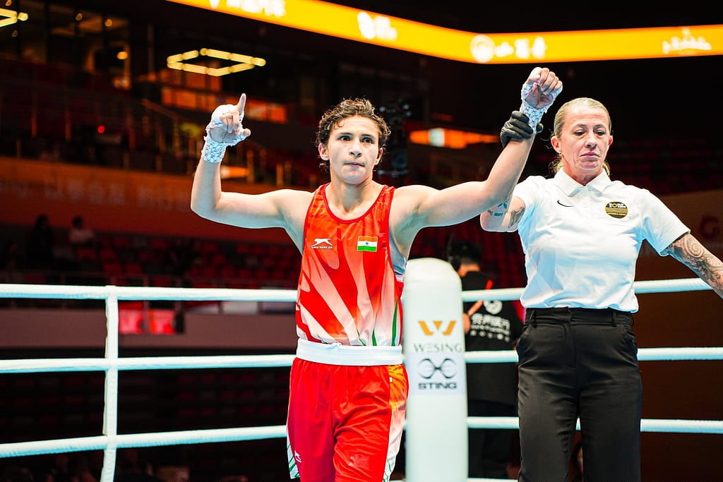 Boxing World Cup: Deepak, Poonam progress in China