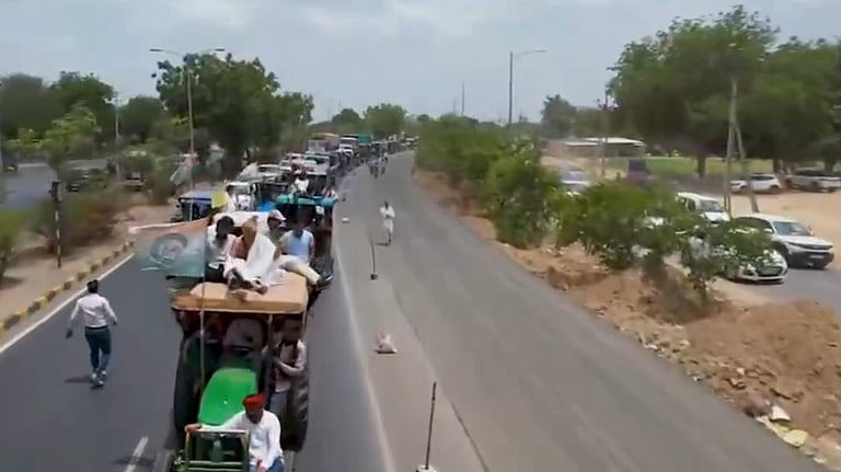 Gujarat farmers’ agitation collapses amid political infighting ...
