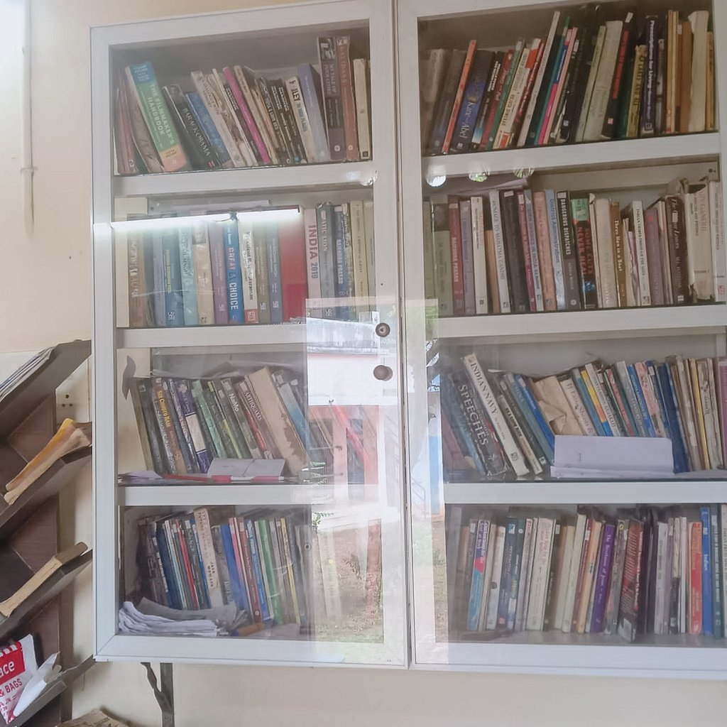 Reading between the ‘sentences’: From Kalidasa to Coelho