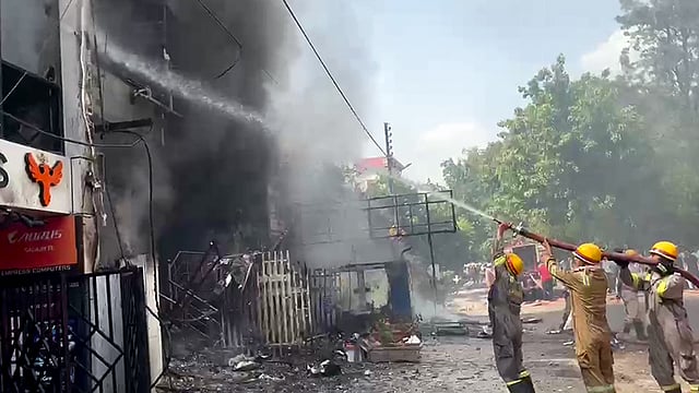 Fire breaks out at coaching centre in Lucknow's Aliganj; rescue ...