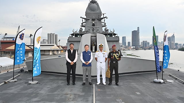 Indian Navy ships wrap up Vietnam visit amid Act East outreach
