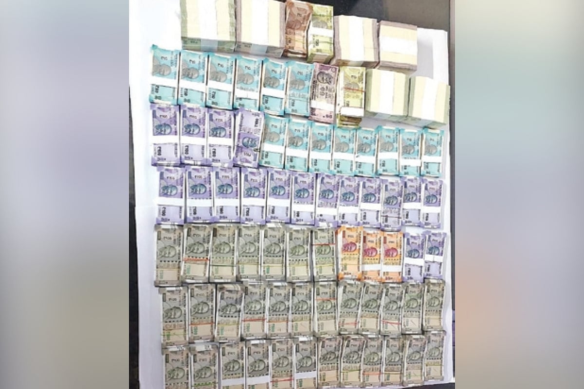 Two VIMSAR staff under Vigilance scanner after raids unearth assets ...