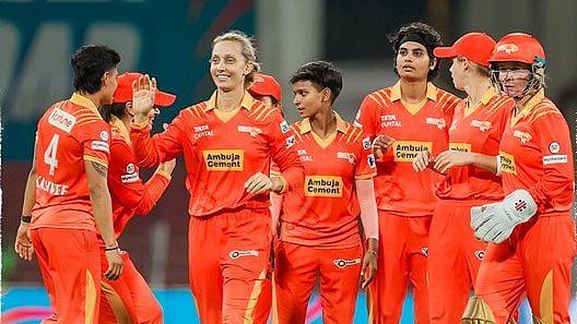 UP Warriorz Vs Gujarat Giants Full Scorecard, WPL 2025: Who Won UPW Vs ...