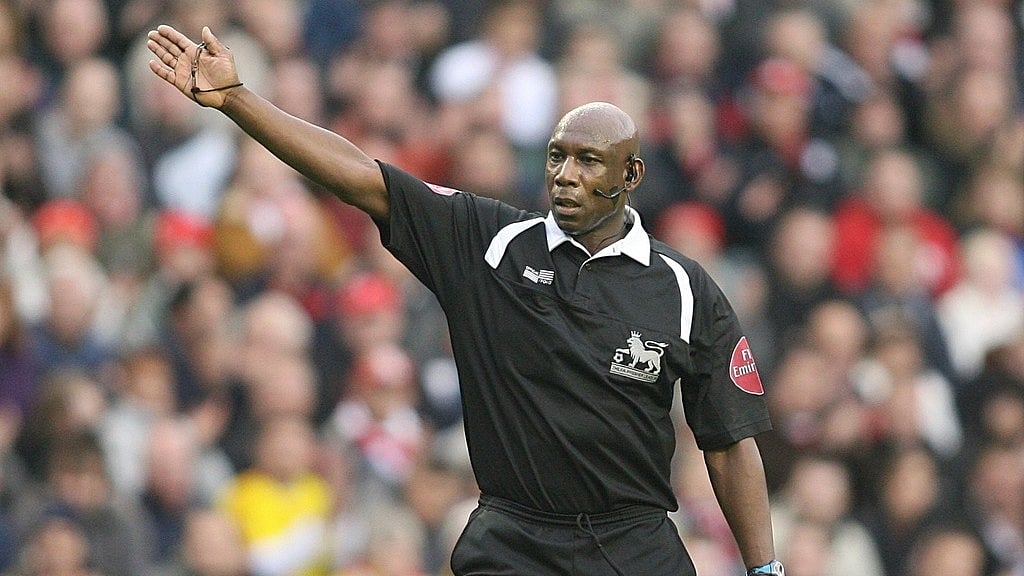 Uriah Rennie Dies At 65: Who Was He And What's His Premier League ...