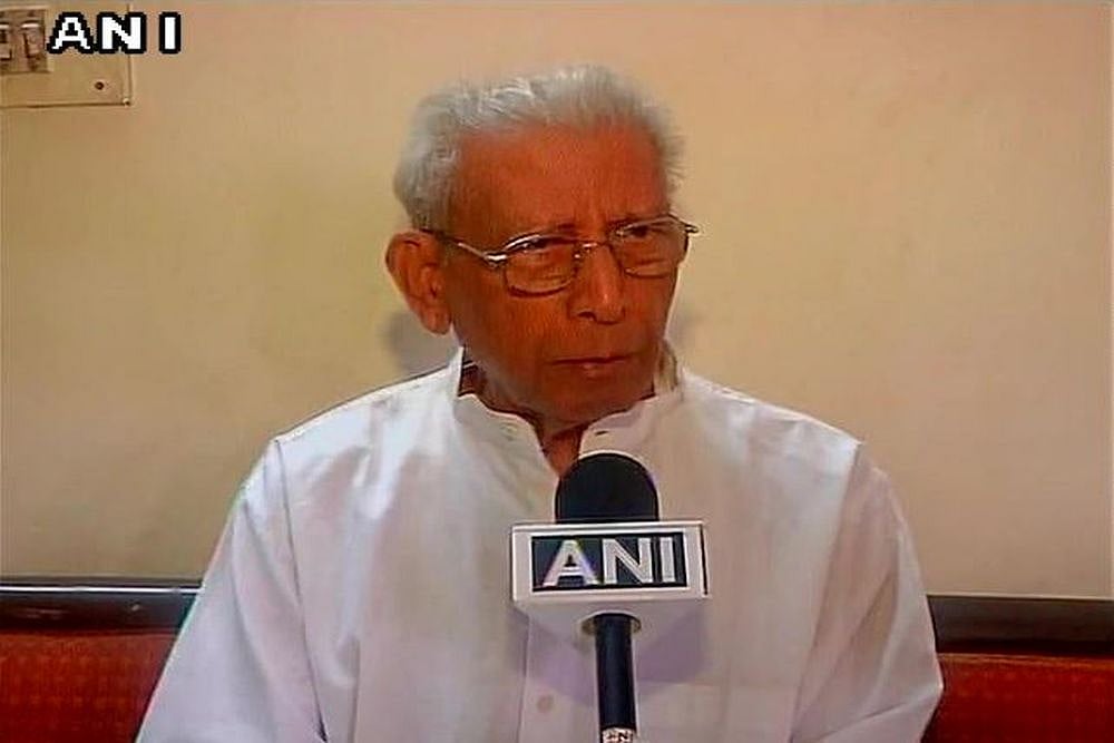 Hindi Writer Namvar Singh Dies At 92 | Outlook India