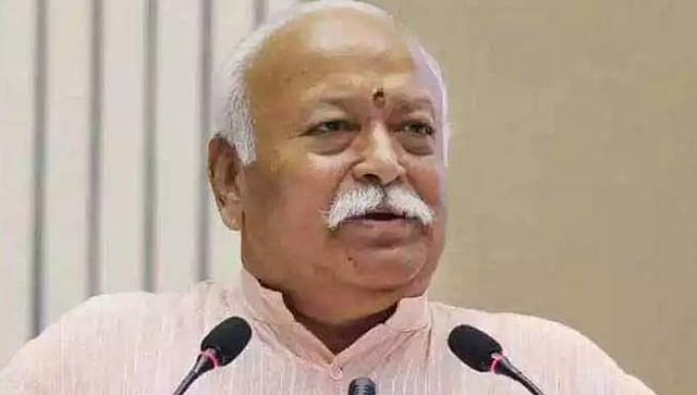 Mohan Bhagwat | मोहन भागवत प्रवास करत असलेल्या रेल्वेवर दगडफेक