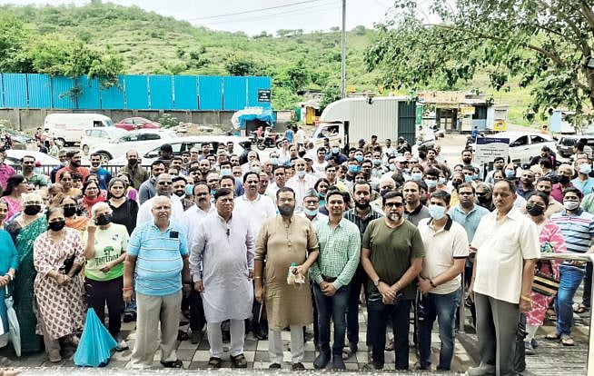 Pune: कचरा प्रकल्प बंद करा, स्वच्छ हवा मिळू द्या! सूस खिंड परिसरातील ...