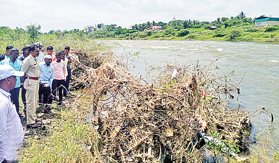 Satara News: वाहून गेलेल्या व्यक्तीचा मृतदेह सापडला
