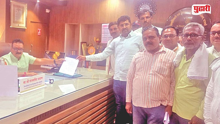 Parbhani Cyclone Damage : वादळी वाऱ्याने जांब मंडळातील फळबागा उद्ध्वस्त