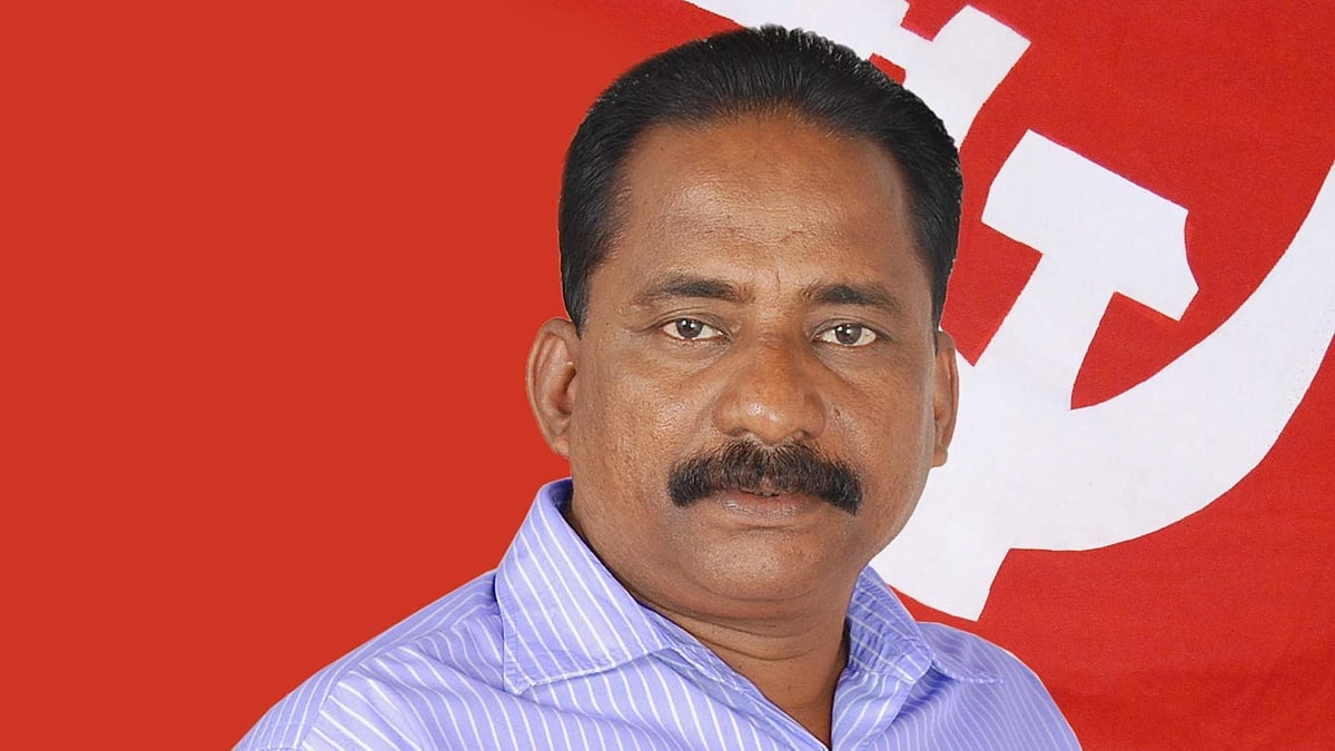 'കൈലി മുണ്ട് ഉടുത്ത് മഴു കൈയില്‍ എടുത്തുപോയി, മുടക്കോഴിമലയില് ...