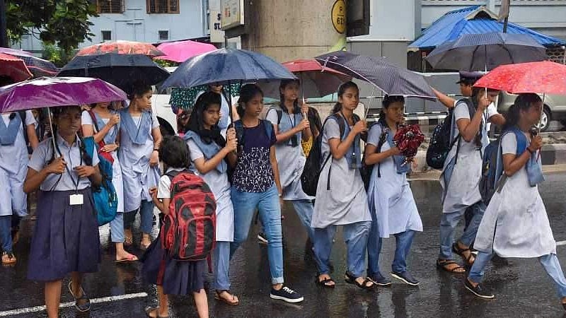 ശക്തമായ മഴ; കോട്ടയം ജില്ലയില്‍ നാളെ വിദ്യാഭ്യാസ സ്ഥാപനങ്ങള്ക്ക് അവധി ...