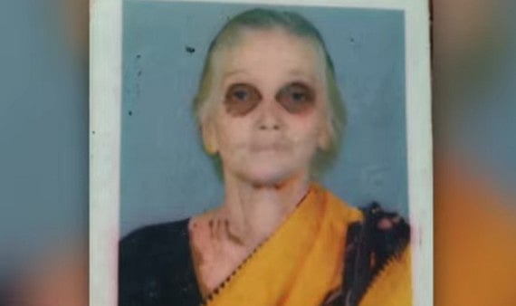 ആലപ്പുഴയില്‍ അമ്മയെ മകന്‍ അടുക്കളയില്‍ കുഴിച്ചുമൂടി; ദുരൂഹതയെന്ന് ...