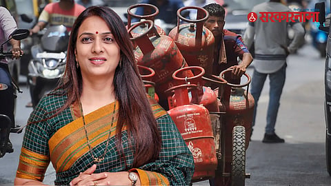 Rohini Khadse : अन्यथा वेळ आली तर विद्यार्थ्यांसह रस्त्यावर उतरू ...