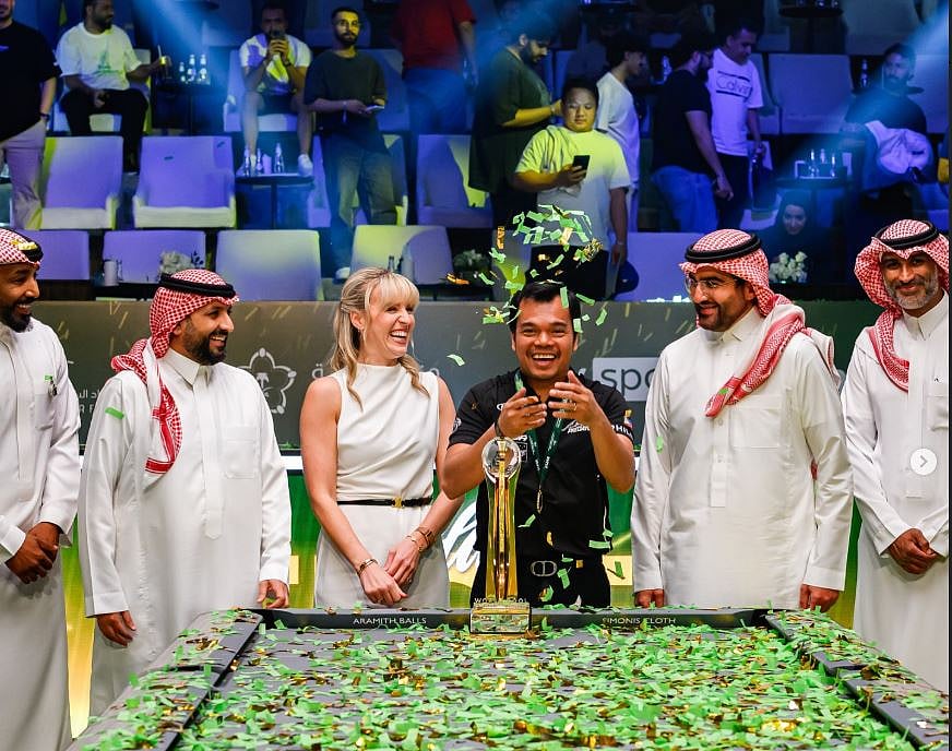 Carlo Biado bags 2nd World 9-ball title