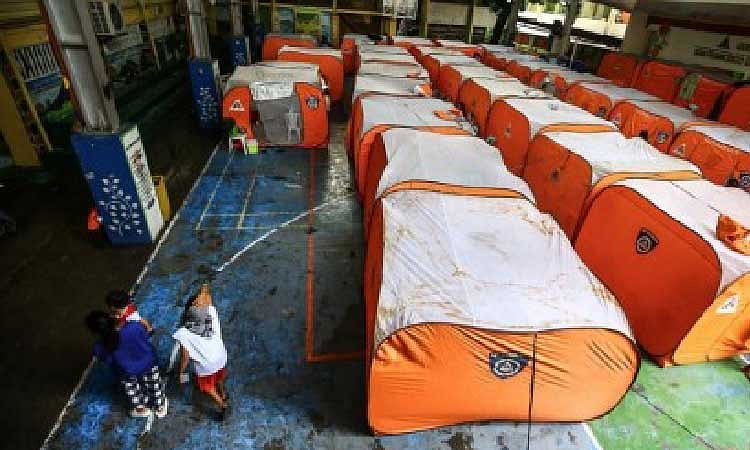 Bad weather affects 520K families, reported deaths at 19