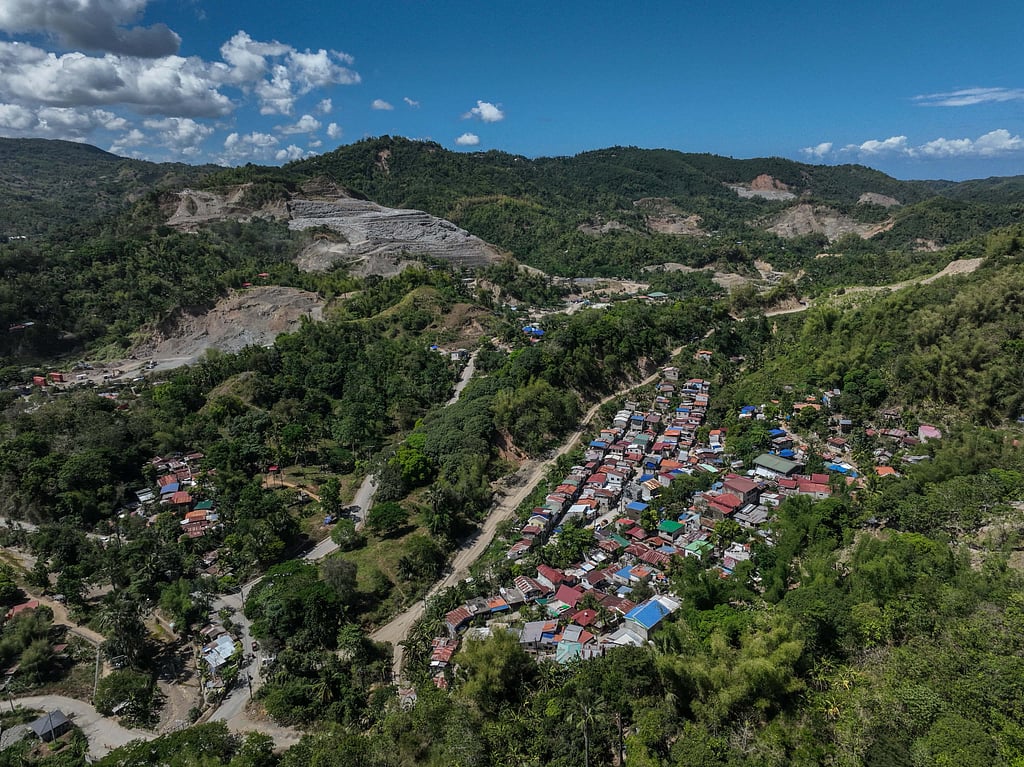 Binaliw landfill reopens after deadly disaster