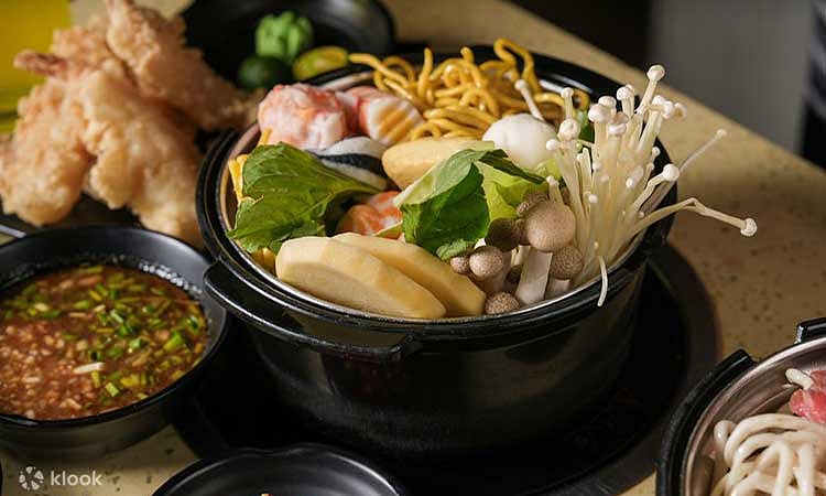 Plan a Mother’s Day She’ll Love with Food Deals