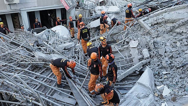 No more signs of life detected in collapsed Angeles building