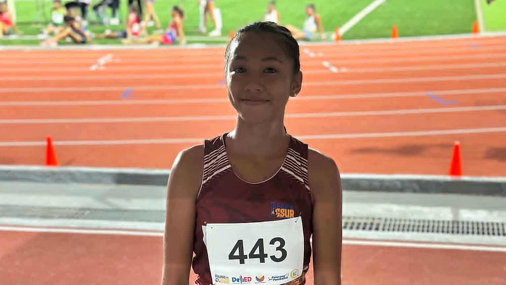 Timbal shatters Palaro record, wins walk gold