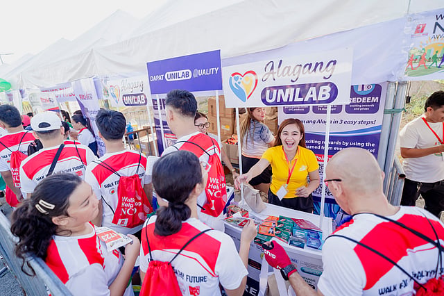 Mercury Drug holds NCD awareness walk in Negros Occidental