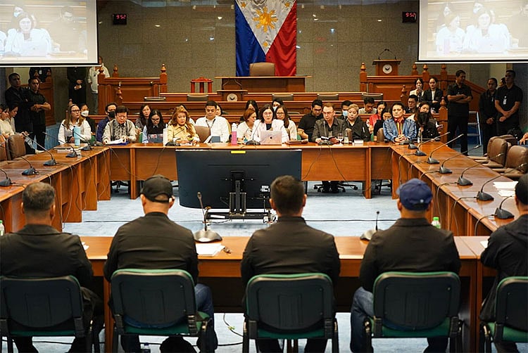 Lawmakers, former officials deny ‘suitcase cash’ allegations
