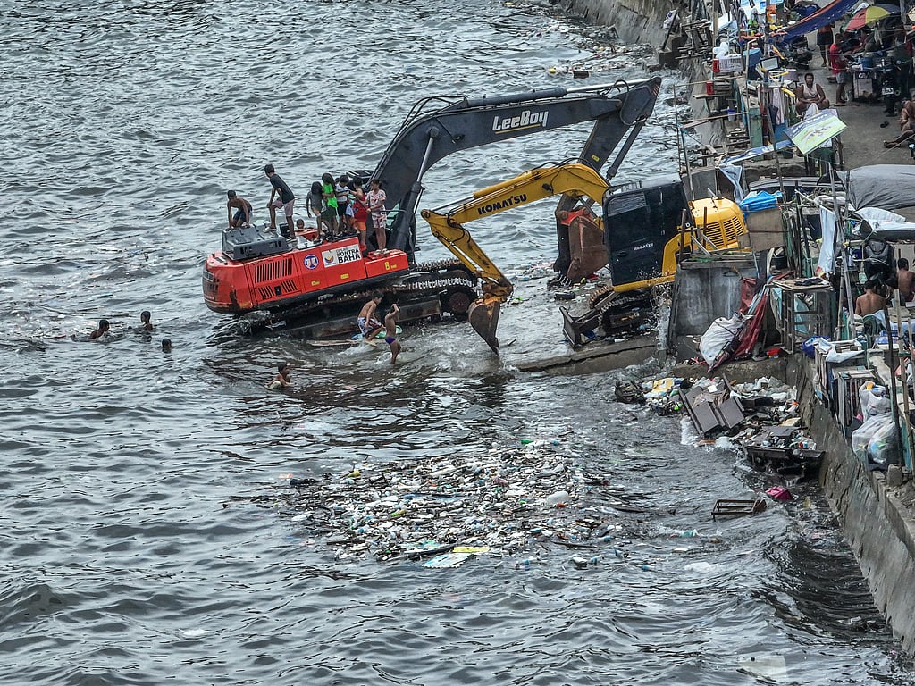 Pasil Fish Port trash highlights ongoing marine pollution