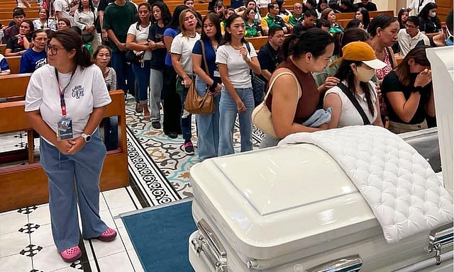 Hundreds Pay Final Respects to Cager Rene Baterbonia