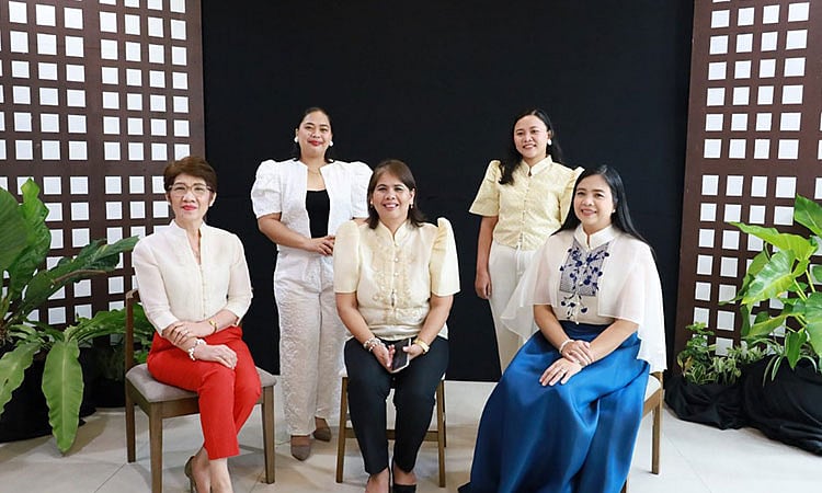 DSWD 7 CIS nasudnong kampyon sa Best Crisis Intervention Sec