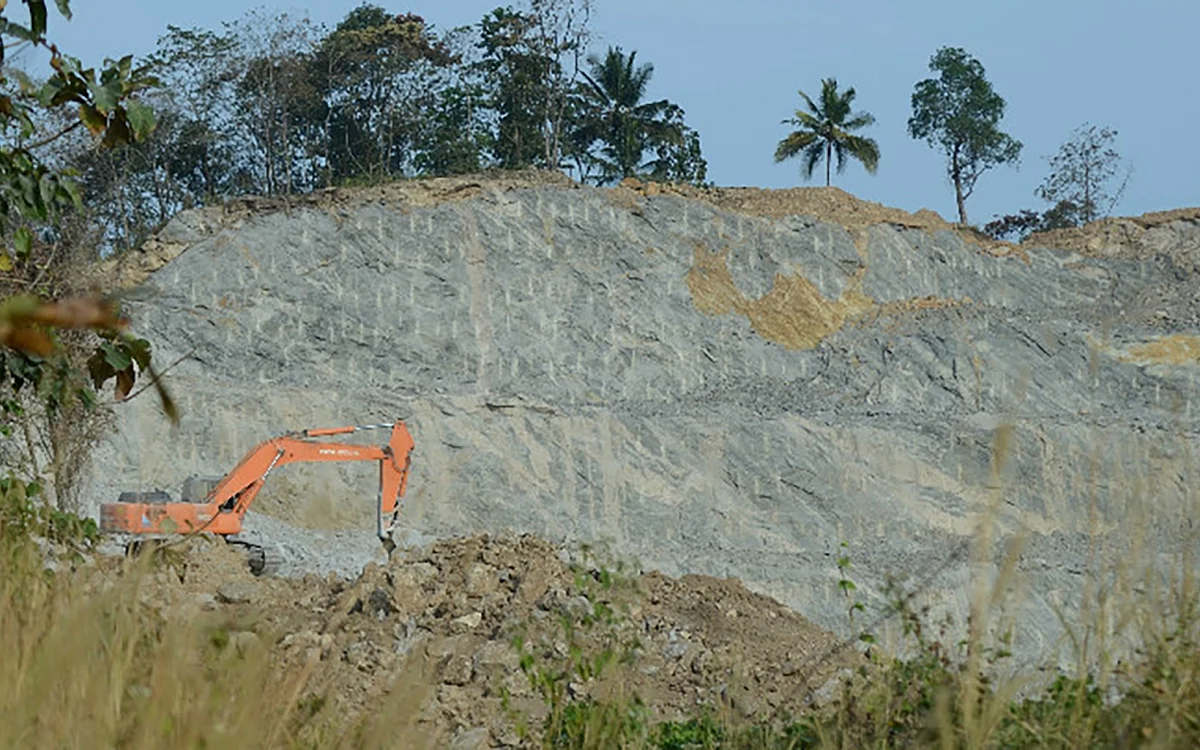 more than five thousands illegal stone mining quarries are active in kerala