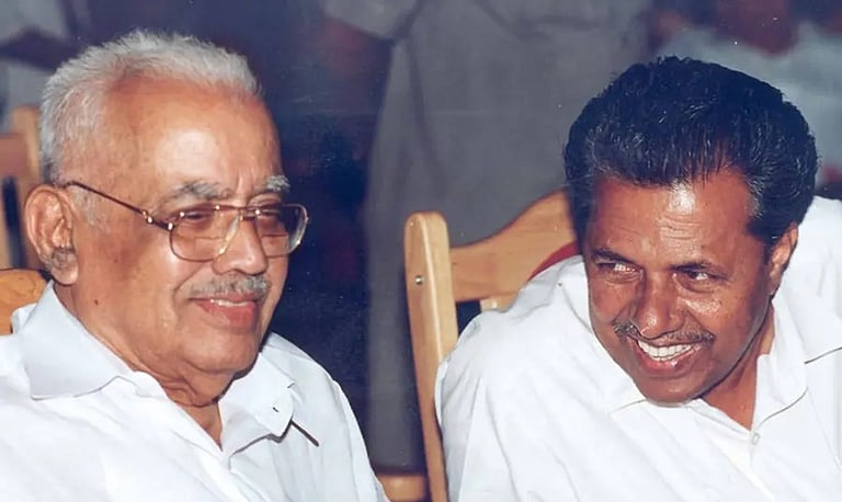 EK nayanar Memorial Note നായനാർ: മരിക്കാത്ത മന്ദഹാസം