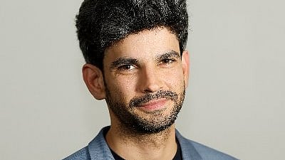 US journalist sues Indian government for revoking overseas citizenship