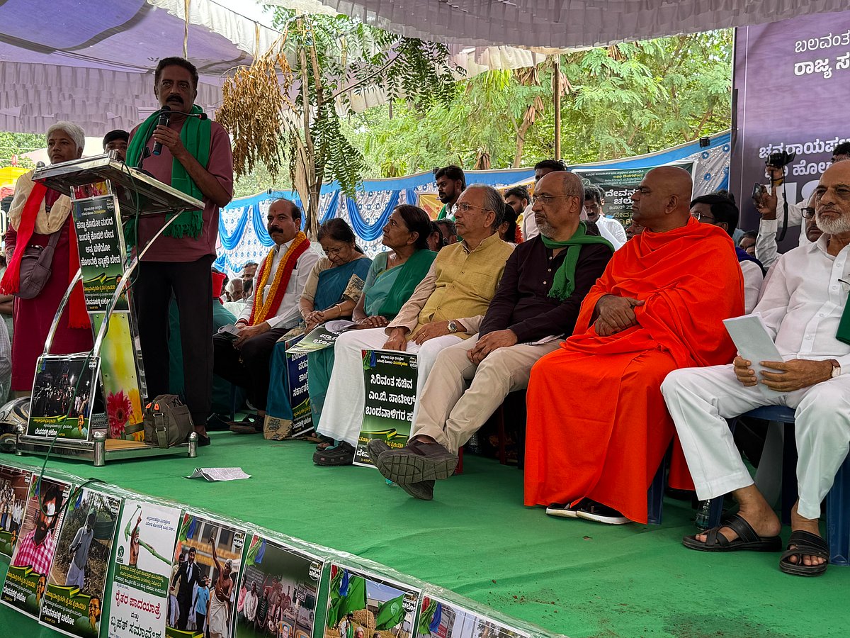 ‘Drop land acquisition or we’ll bring govt down’: Devanahalli farmers ...