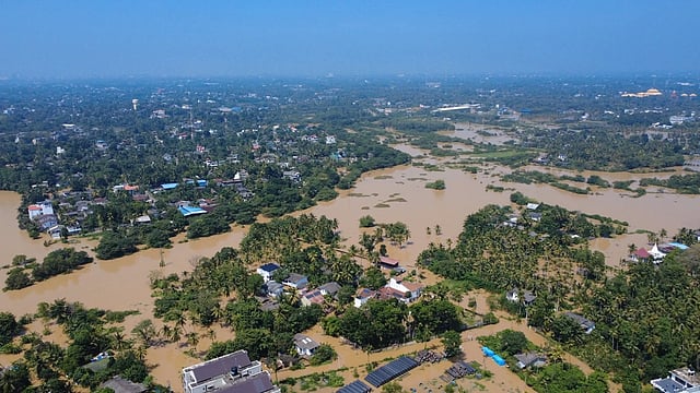Cyclone Ditwah triggers massive disaster in Sri Lanka; 334 dead, 11 ...