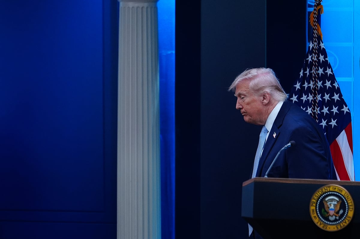 Trump threatens Iran with strikes on power plants, bridges amid war ...