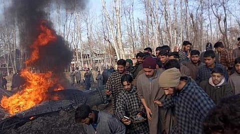 IAF chopper crashes in Budgam, six on board killed