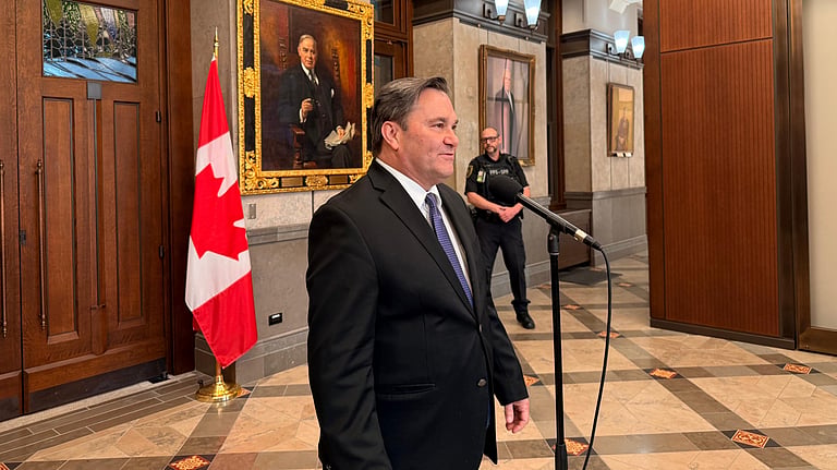NDP proposes byelections for MPs who cross the floor